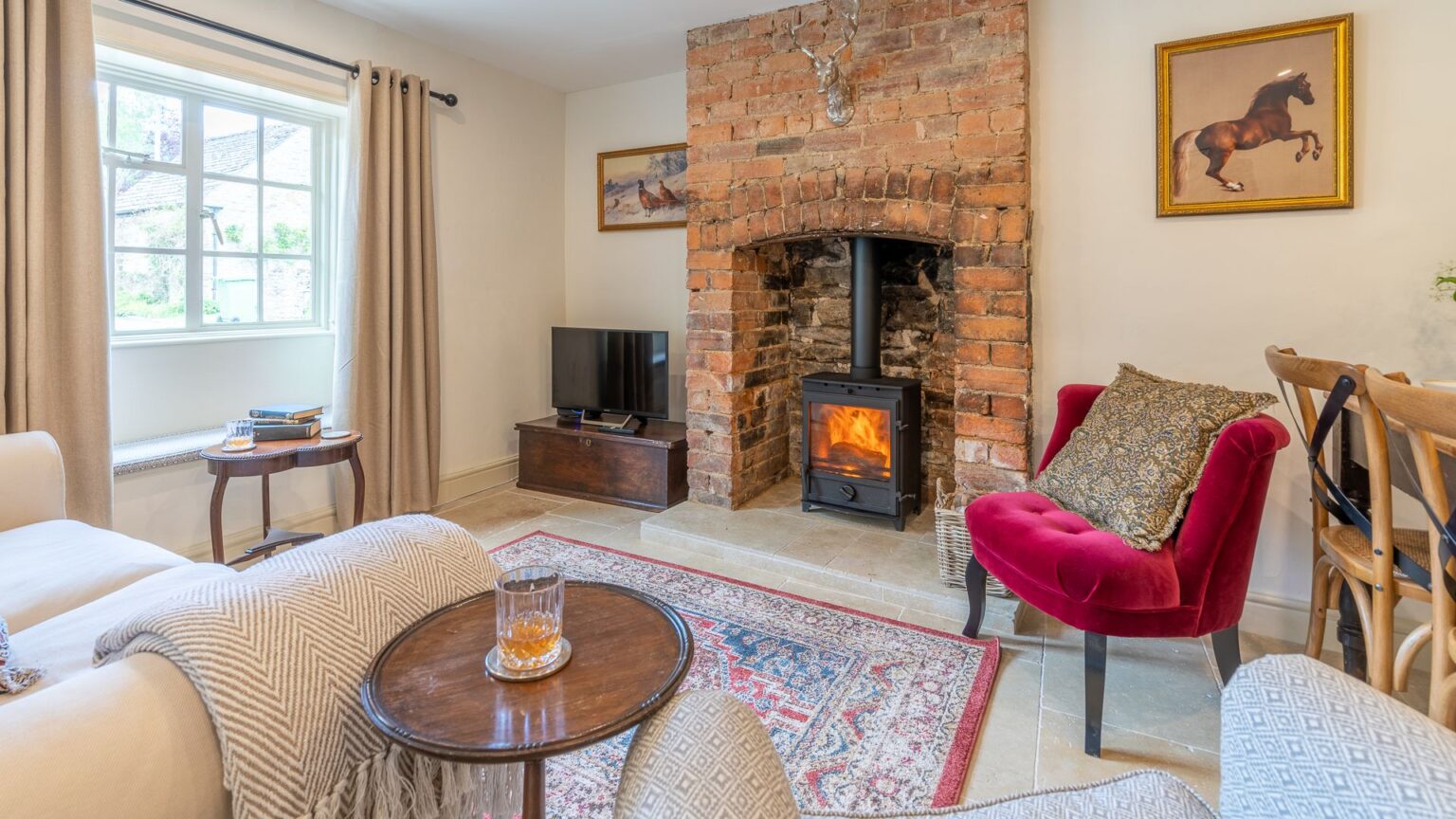 Poppy Cottage | Broadwell, Cotswolds | Family Friendly Break