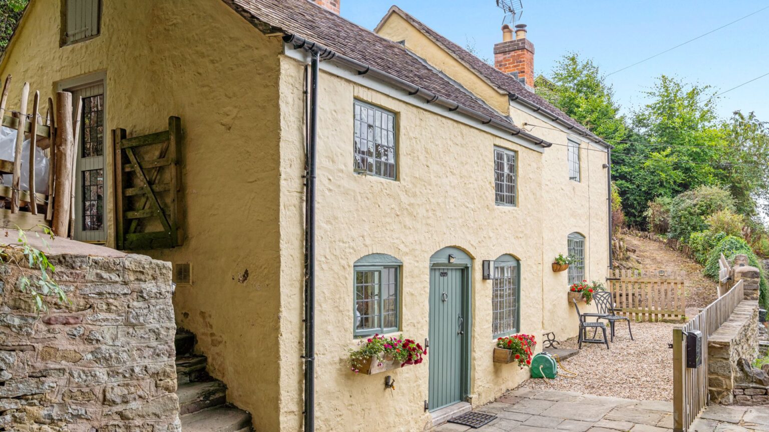 Myrtle Cottage | Dog Friendly | Forest of Dean